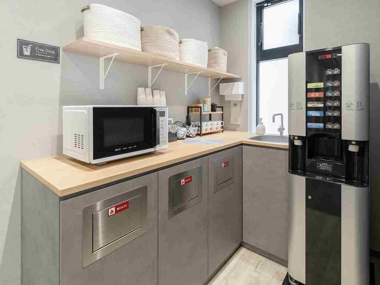 ⭐️新潟駅万代口徒歩3分⭐️1名用完全個室29/テレワーク・自習・作業スペース/スタッフ常駐✨Wi-Fi/フリードリンクの写真2