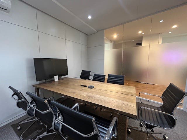 【六本木・広尾駅徒歩圏内】≪貸し会議室時間利用/商談・打ち合わせに最適！/定期清掃≫の写真2