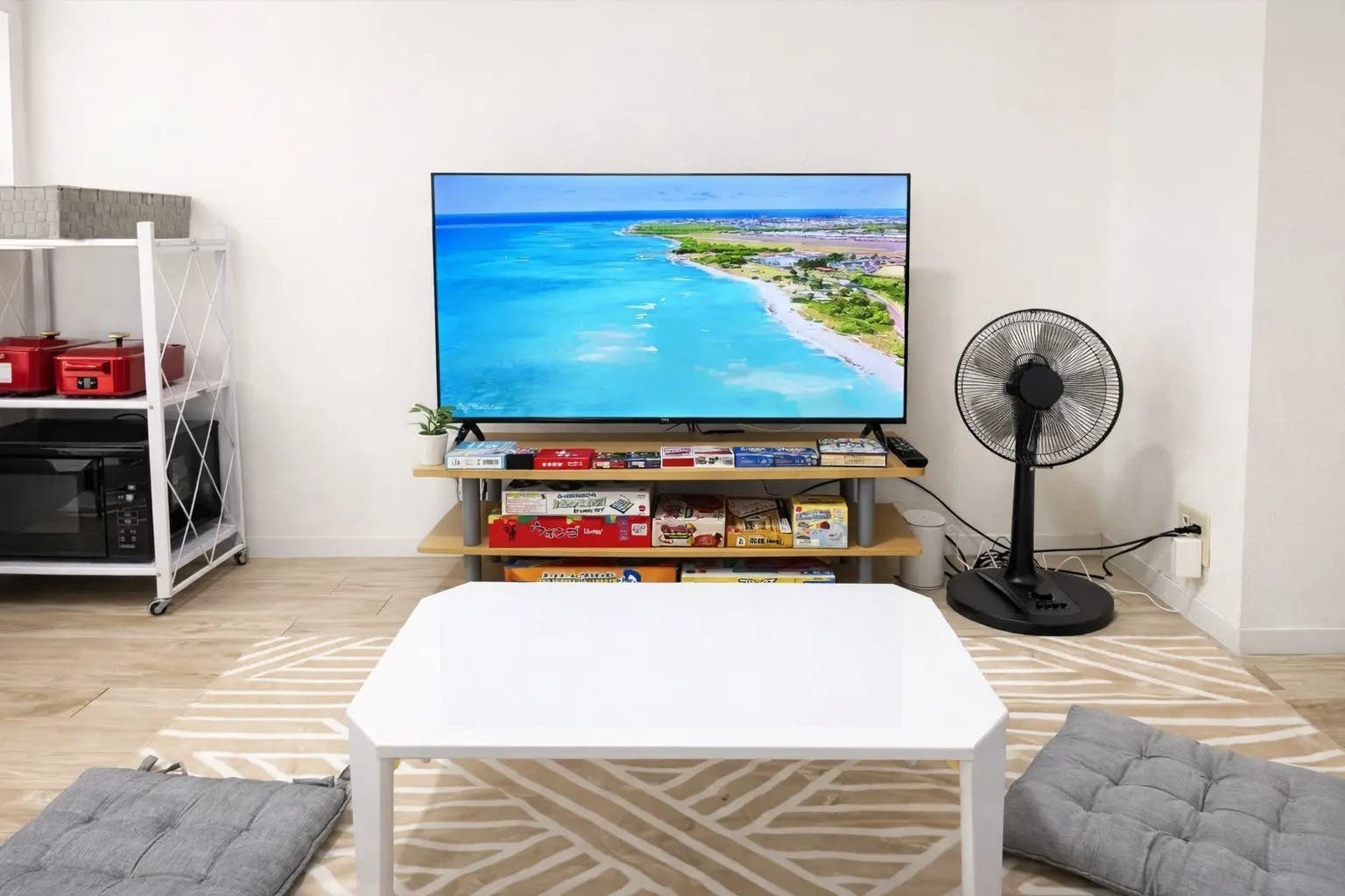 🚶京橋駅徒歩3分｜高速Wi-Fi完備📶｜🎲ボードゲーム充実｜🍳BRUNO＆卓上IHあり｜🎬映画見放題スペース🔌の写真2