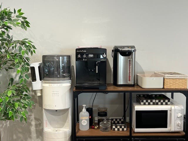 【【100㎡×30名】六本木の広々イベントスペース｜撮影実績あり｜交流会・セミナー・パーティーに◎の写真10