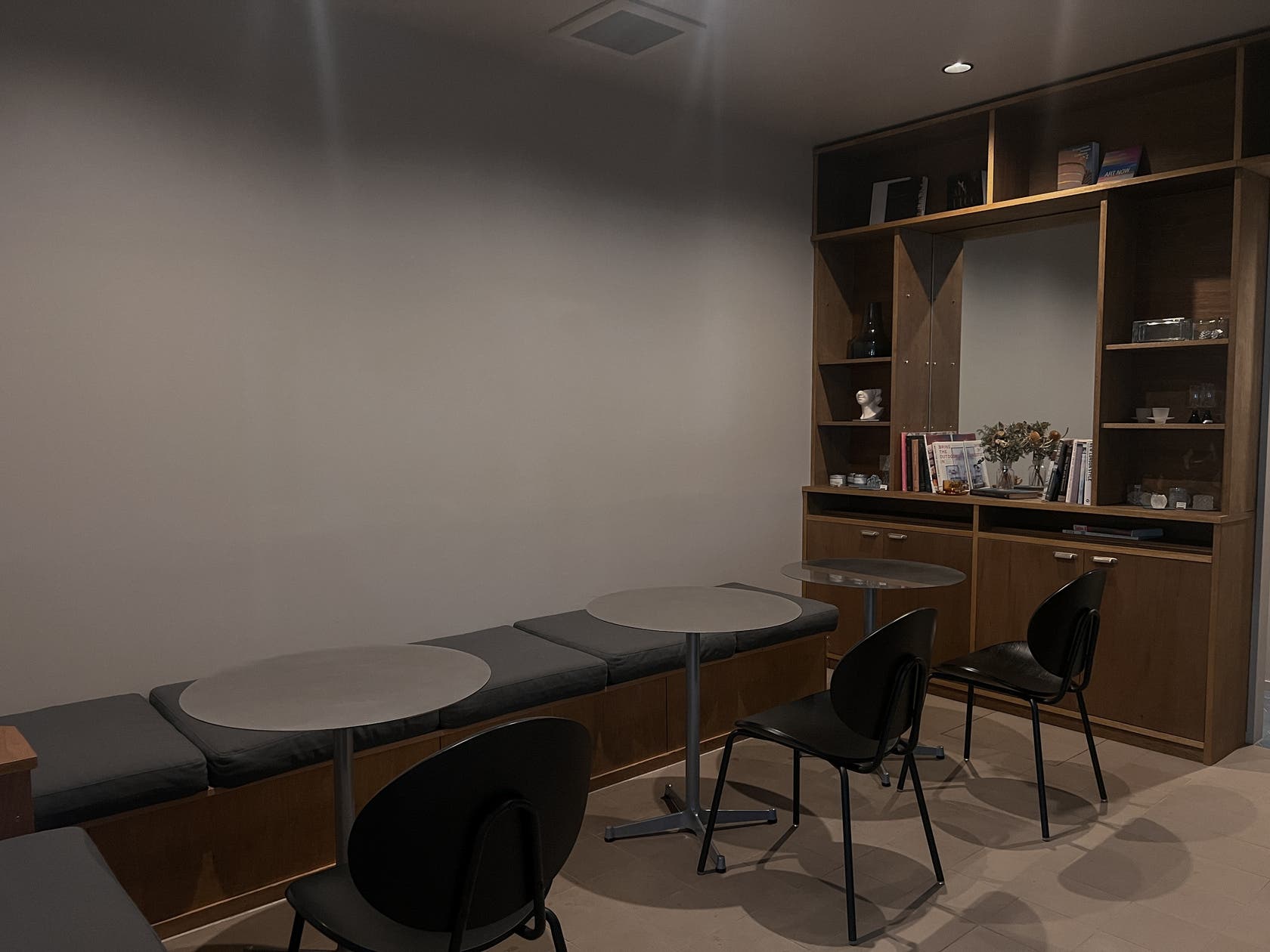 西永福駅1分｜大きな窓と天然石カウンターの海外風カフェ｜撮影・間借り営業可◎の写真6