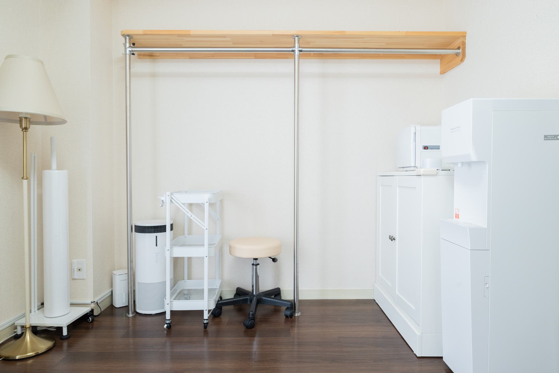 【🎉オープン記念価格】浦安駅4分/完全個室レンタルサロン🍃ナチュラルで上質な大人空間⭐無料備品多数⭐の写真4