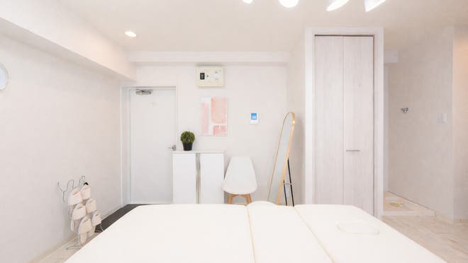 【鶴見駅徒歩3分】施術・レッスン専用 | 完全個室レンタルサロンLusoria🌿|静かな隠れ家|施術備品充実 の写真2