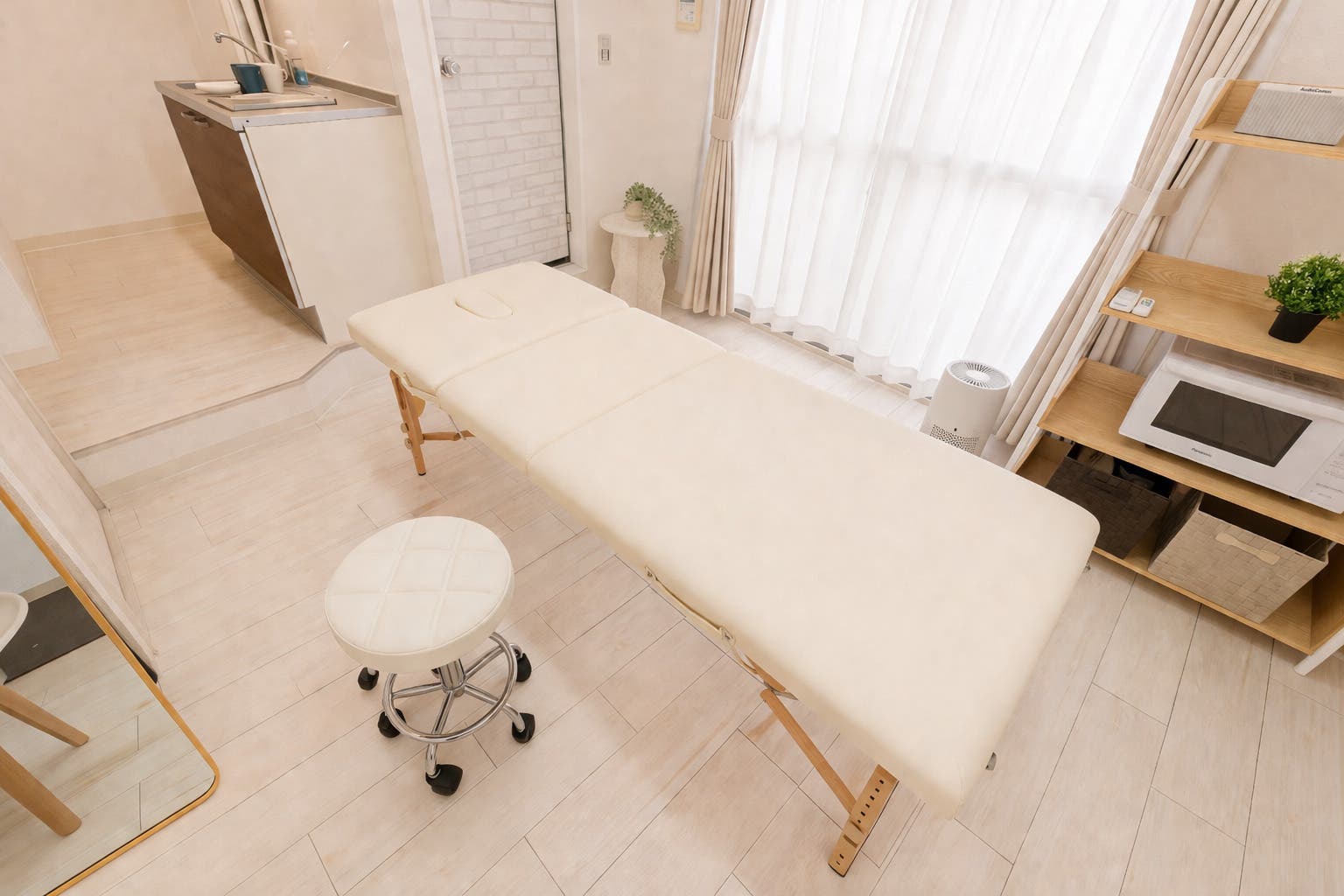 【鶴見駅徒歩3分】施術・レッスン専用 | 完全個室レンタルサロンLusoria🌿｜静かな隠れ家｜施術備品充実 の写真7