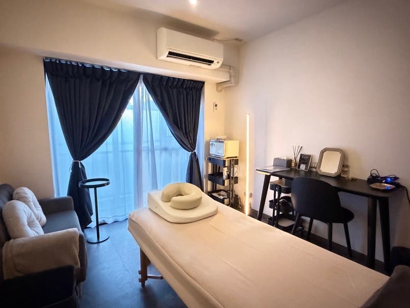 完全個室レンタルサロン　LUNAレンタルサロンの写真1