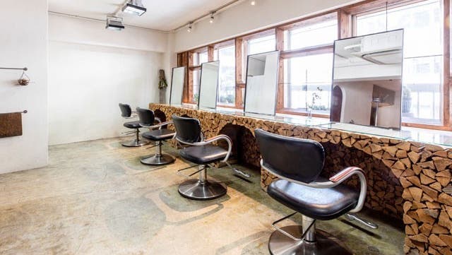 【渋谷駅 徒歩10分】プライベートサロン🍃CM・広告撮影✨ロケ・スタジオ撮影📸ドラマ・YouTube🌟美容・ヘアカット🪞の写真1