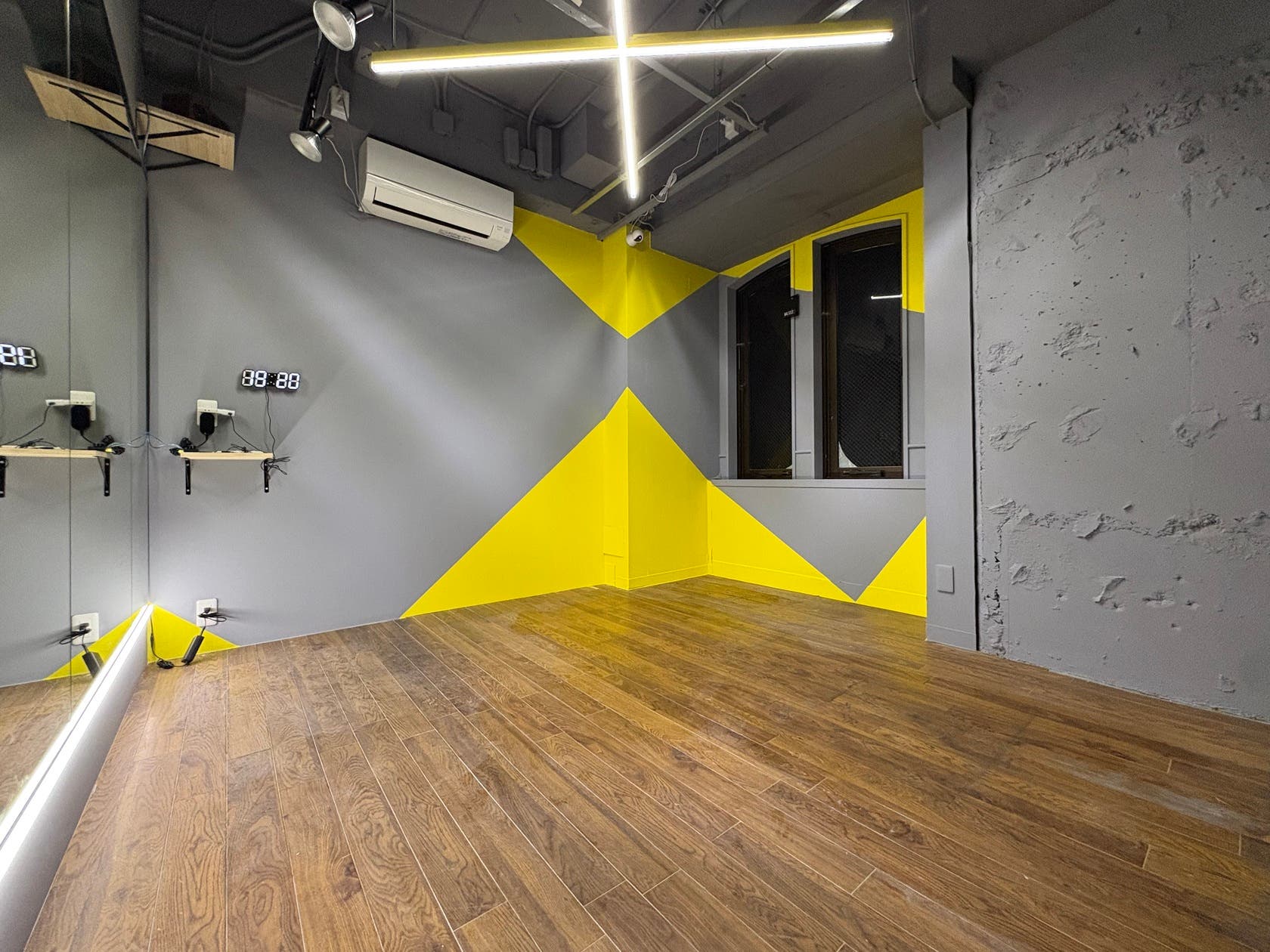 【BUZZ吉祥寺】203スタジオの写真2