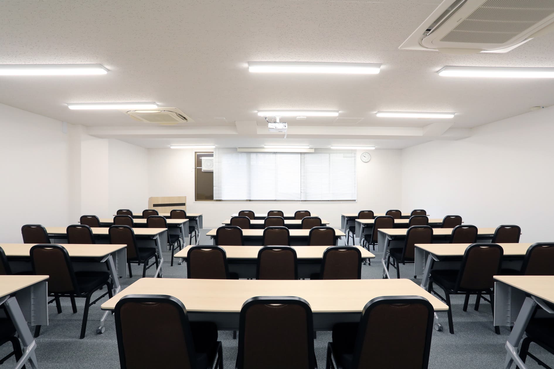 【青山一丁目304号室】2026/4/1　OPEN✨ 駅近🚃飲食持ち込み可能🍱プロジェクター・スクリーン・マイク無料🎤の写真5