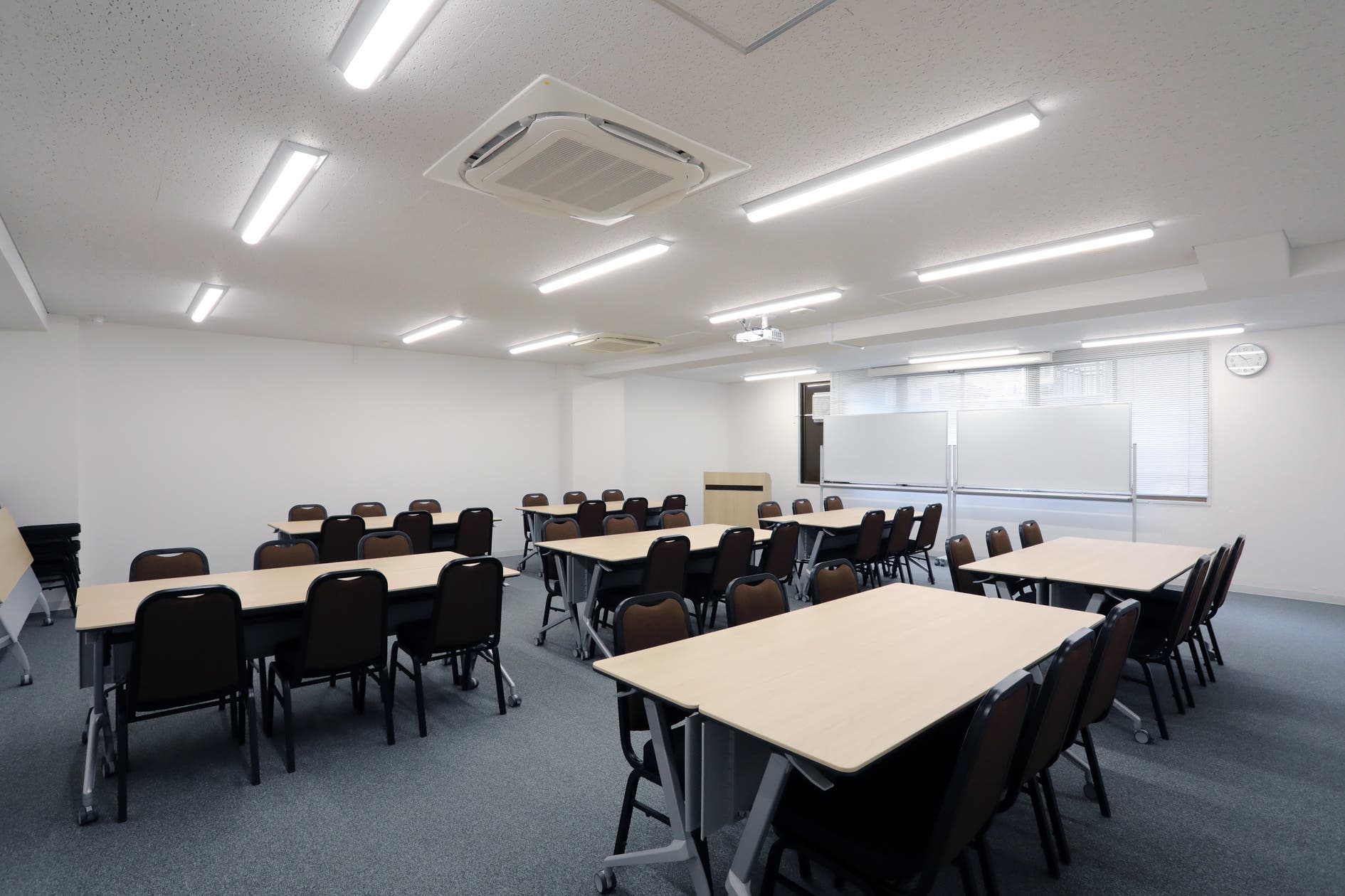 【青山一丁目304号室】2026/4/1　OPEN✨ 駅近🚃飲食持ち込み可能🍱プロジェクター・スクリーン・マイク無料🎤の写真6