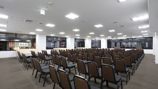 【新橋駅前301号室】2026/4/1 OPEN✨ 駅近🚃飲食持ち込み可能🍱マイク/プロジェクター/スクリーン無料!の写真8