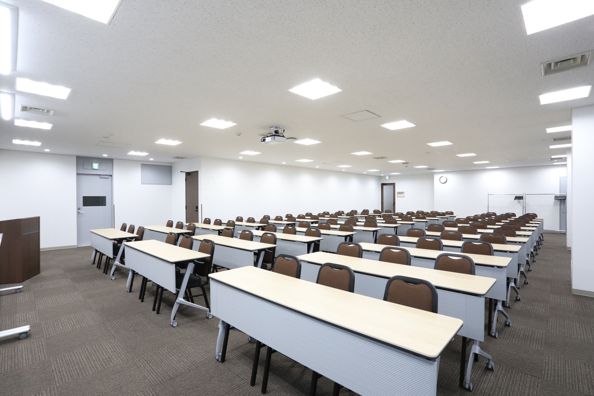 【新橋駅前501号室】2026/4/1　OPEN✨ 駅近🚃飲食持ち込み可能🍱の写真2