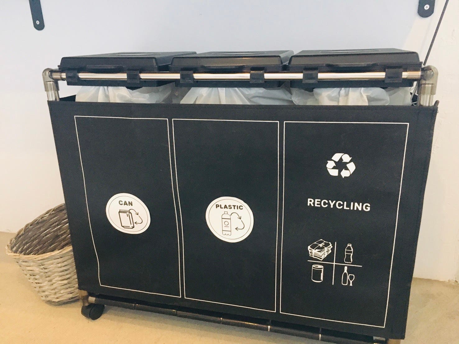 天文館通り電停から徒歩3分の好立地。レイアウトは自由に変更可能で、ご利用内容に合わせて柔軟に空間づくりができます￥999～/時間の写真12