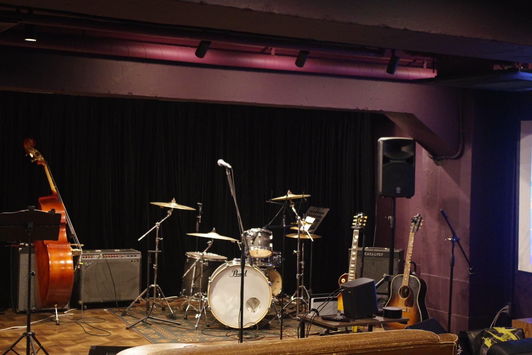 四ツ橋駅から徒歩3分のライブハウスの写真1