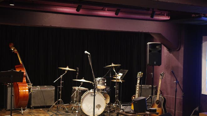 四ツ橋駅から徒歩3分のライブハウスの写真1