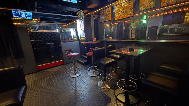 六本木駅すぐ!カラオケ&ダーツ完備の隠れ家バーを完全貸切の写真4