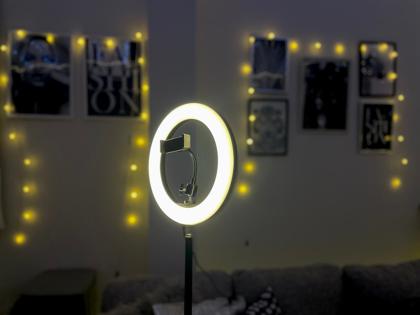 烏丸御池駅1分✨ふかふかマットレス🤍学生特典🎁 デート💕女子会🥂大迫力100㌅映画鑑賞／Switch🎮お子様連れ河原町の写真12