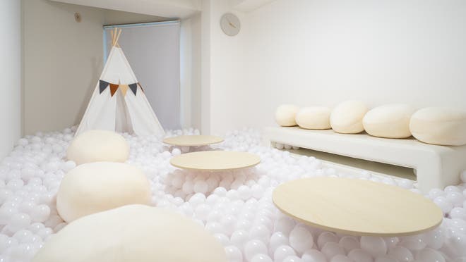 🫧1面ボールプール🫧馬喰町から4分!斬新でテンションMAXのパーティルーム✨女子会、撮影、シアター、各種パーティの写真3