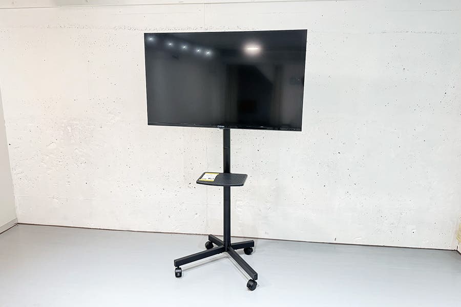 大型モニターの画像1