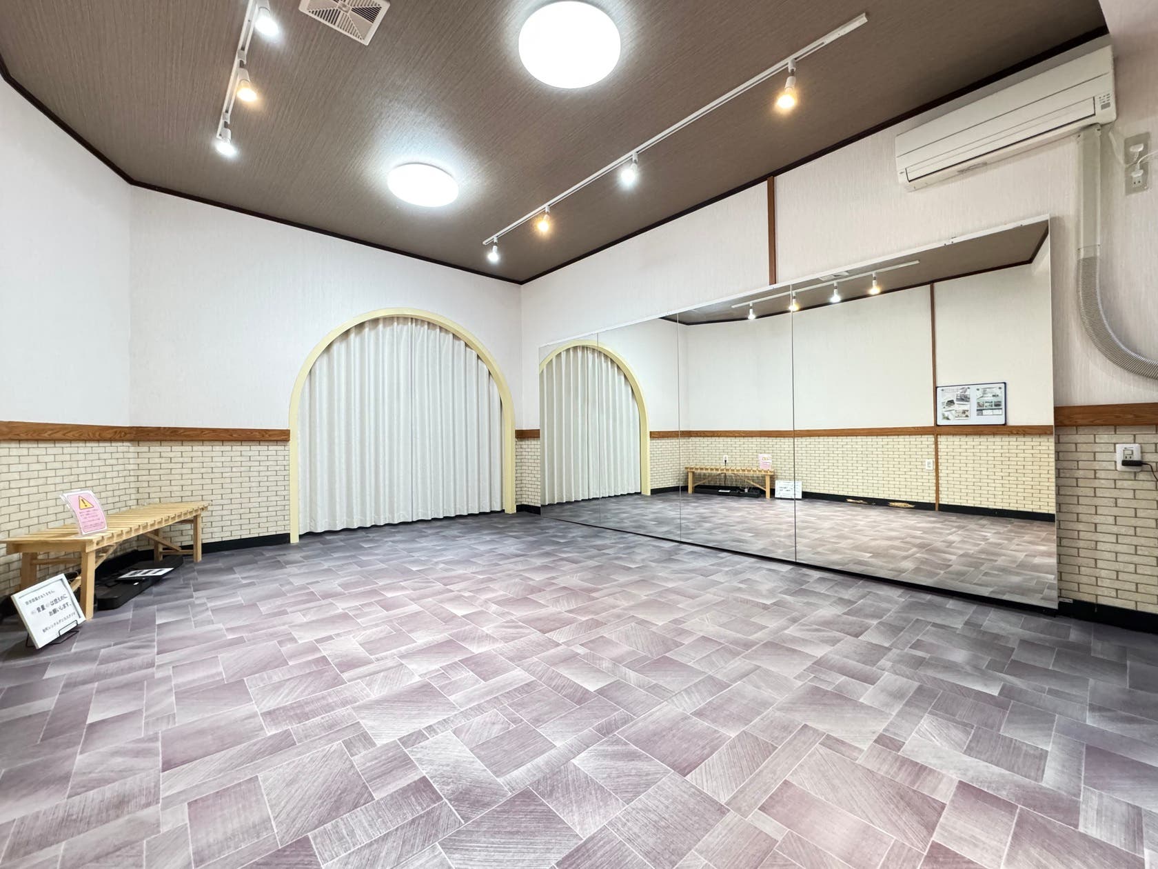 💃船町ダンススタジオ💃【studio船町】💃🎯福山駅徒歩8分🎯5人収容✨23時まで営業✨無料wifi🌈楽器相談🎵の写真4