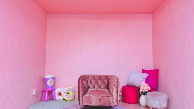 ベストホスト運営✨Tiktok撮影に最適なレンタルスペース・撮影スタジオ!フィットネス/動画撮影【2F】ベースカラー:ピンクの写真2