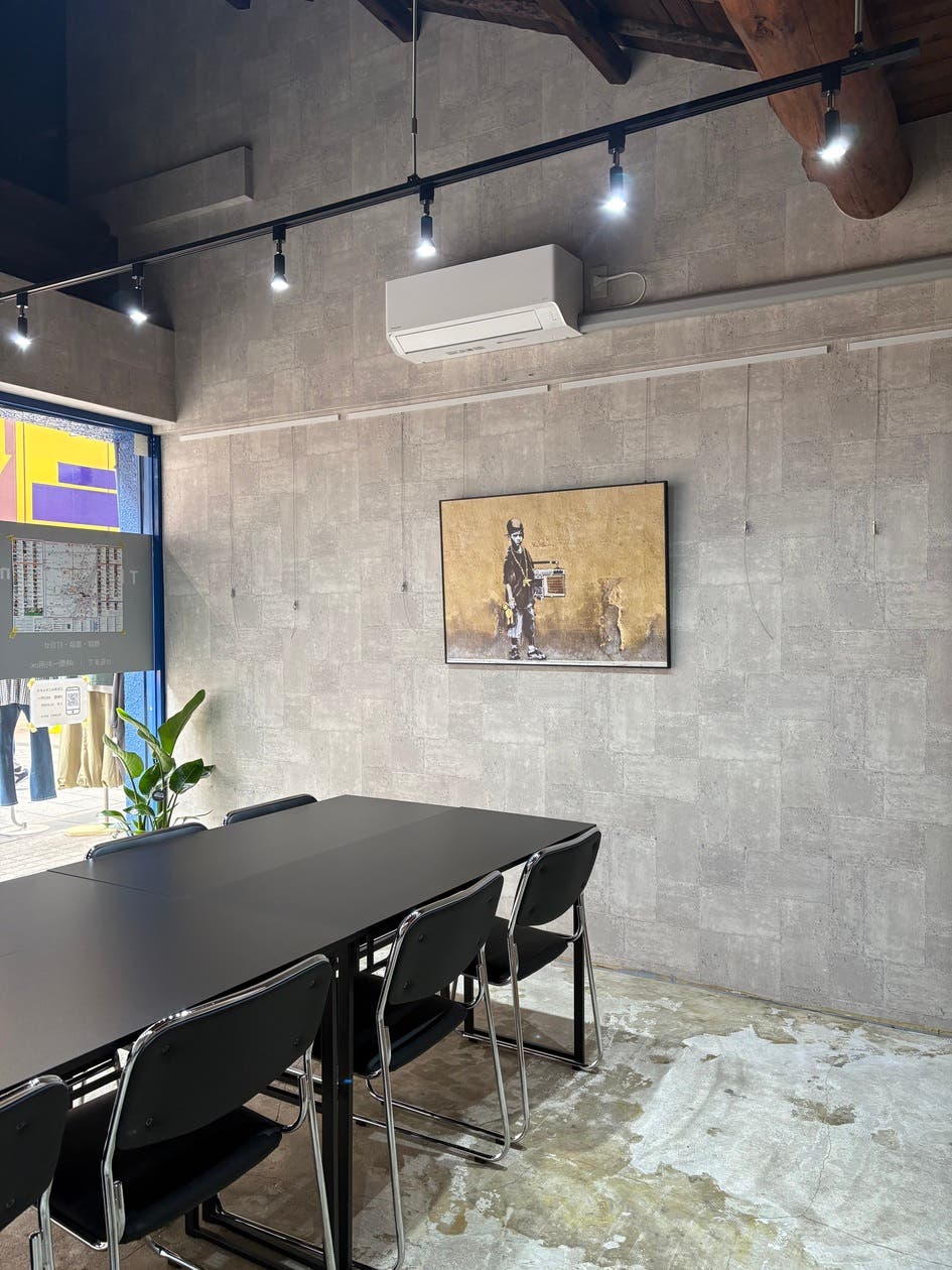 岡山駅西口徒歩5分｜75インチモニター｜最大12名｜レンタル会議室の写真10