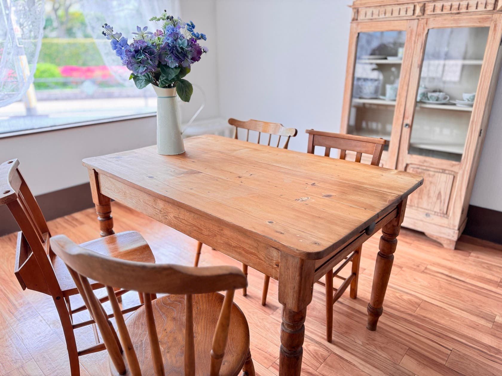 仙川駅徒歩3分の小さなギャラリーの写真1