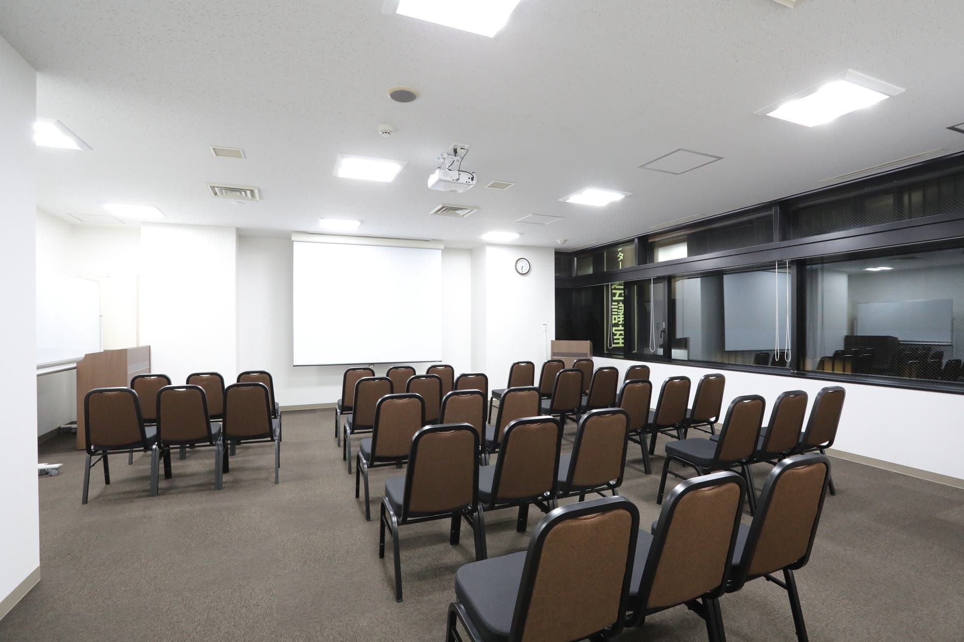 【新橋駅前302号室】2026/4/1　OPEN✨ 駅近🚃飲食持ち込み可能🍱自由レイアウトの写真7