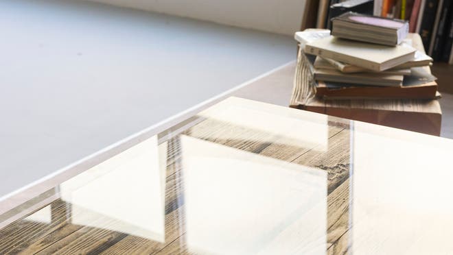 明大前徒歩2分。自然光が豊かに入る撮影スタジオの写真5