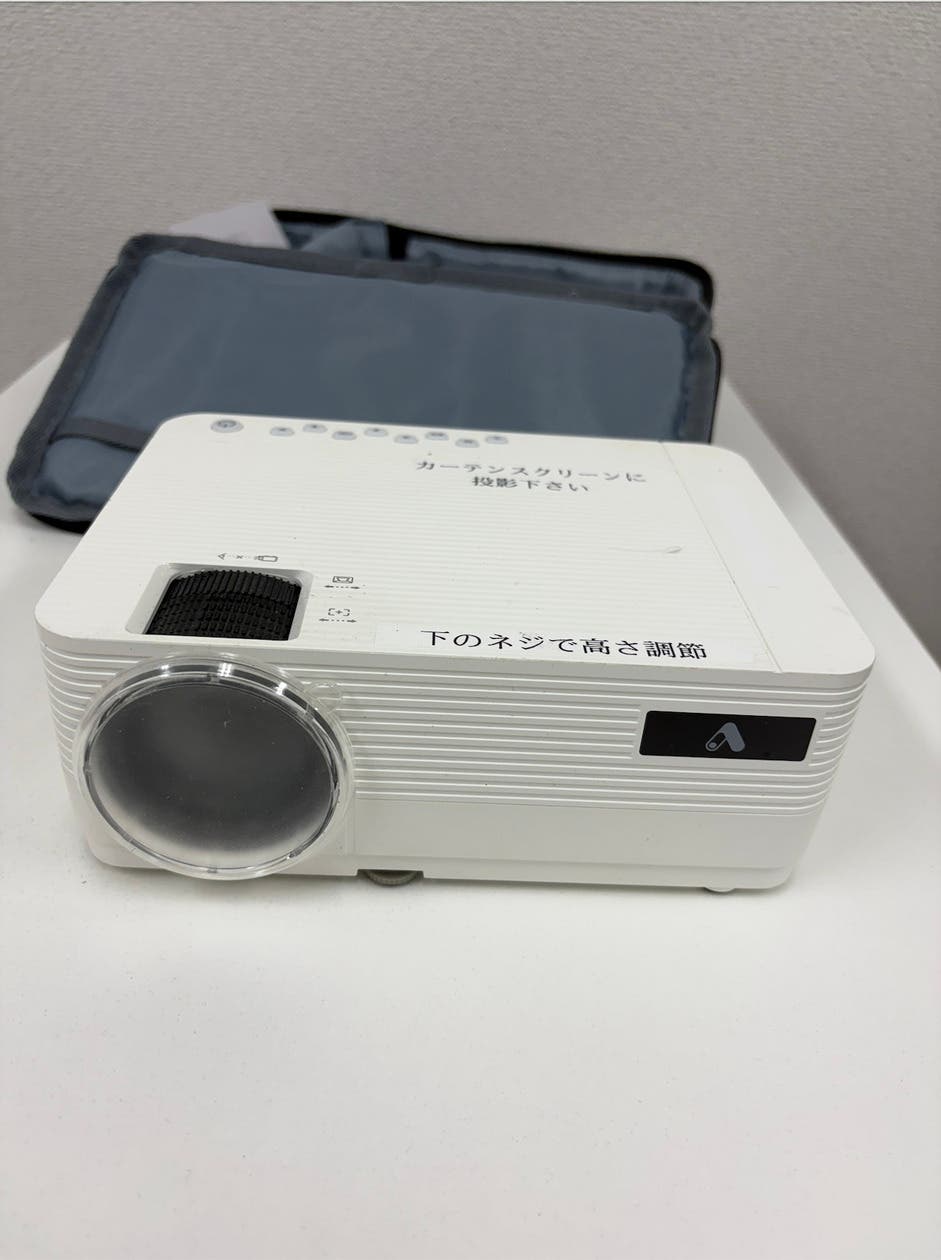 JR・阪神元町駅から徒歩30秒!!🌟14名まで着席可能👍貸し会議室の写真5