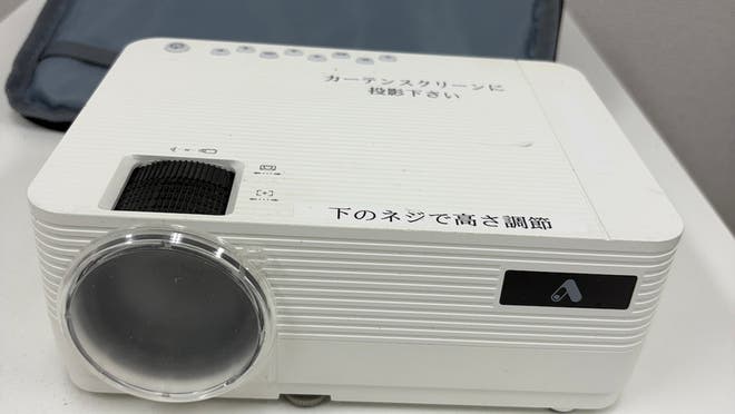 JR・阪神元町駅から徒歩30秒!!🌟14名まで着席可能👍貸し会議室の写真5