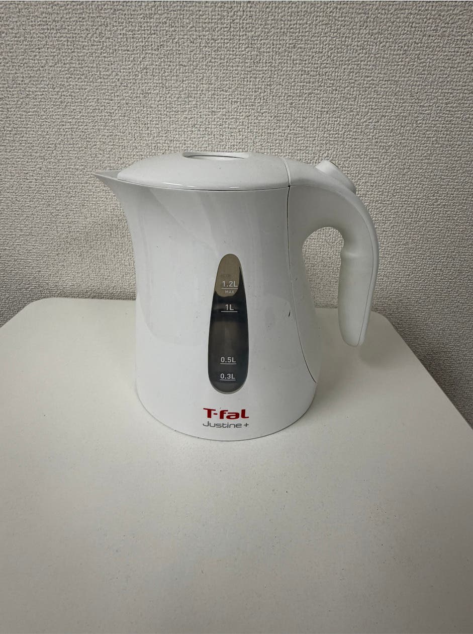 JR・阪神元町駅から徒歩30秒!!🌟14名まで着席可能👍貸し会議室の写真9