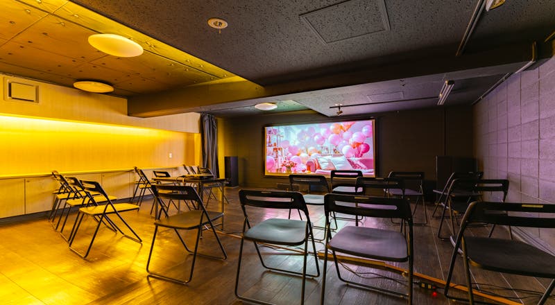 【中目黒駅5分】大迫力プロジェクター🎥映画鑑賞🎞ライブ配信📹防音🔈ギャラリーあるかぶる