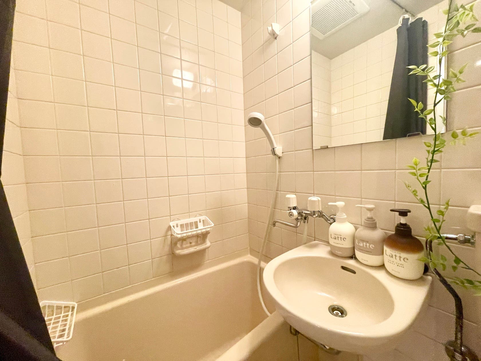 烏丸御池駅1分✨ふかふかマットレス🤍学生特典🎁 デート💕女子会🥂大迫力100㌅映画鑑賞／Switch🎮お子様連れ河原町の写真27