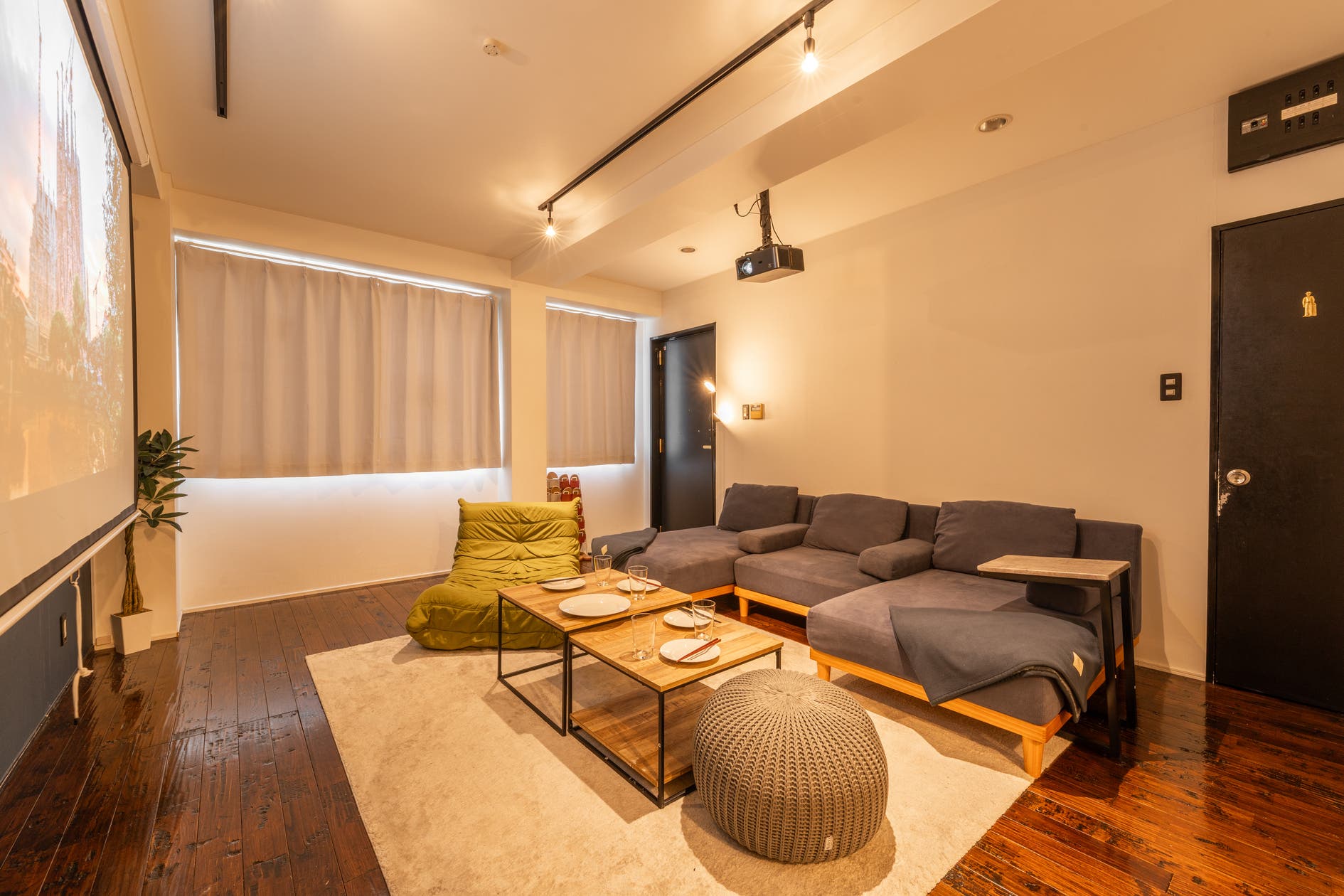 スペモ💫元町駅2分🚶学割🔔映画鑑賞🎥プロジェクター📽️パーティー🎊デート❤804_MOLE神戸三宮の写真7