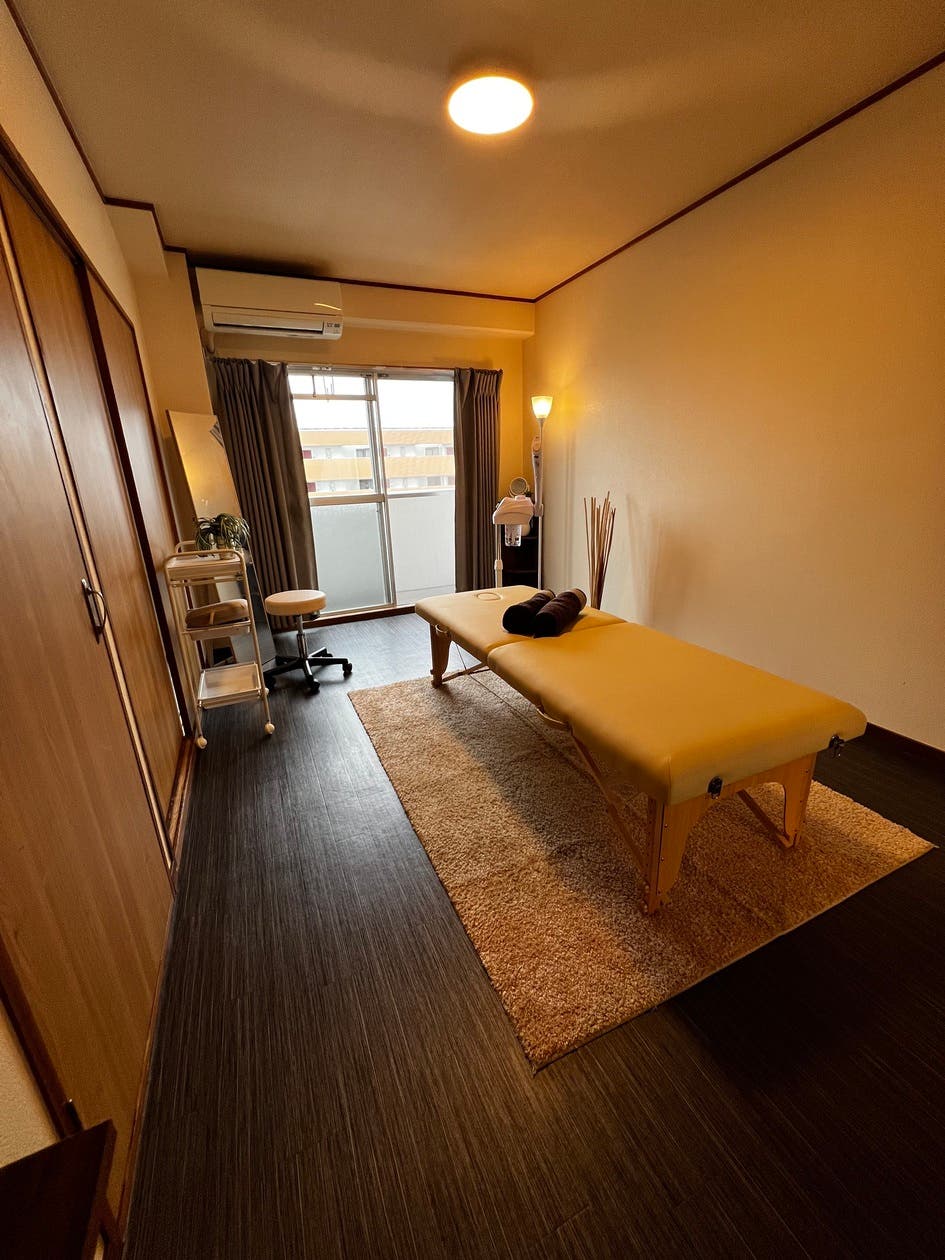 ５月２５日オープン❣️【橿原】完全個室✨ナチュラル空間のレンタルサロン｜エステ・整体・ネイルOK◎の写真1