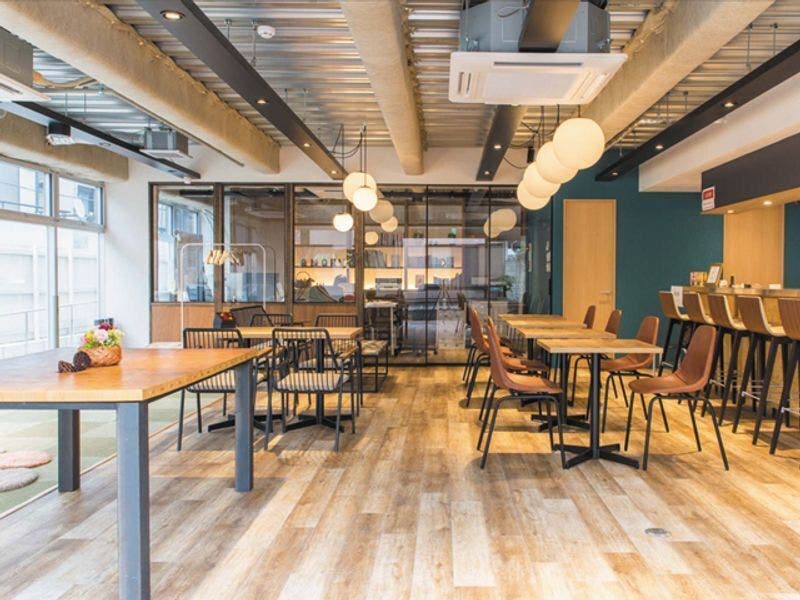 【自然光×植物×閑静な住宅街】撮影・研修・イベントに選ばれる都心の非日常空間｜参宮橋駅3分の写真1