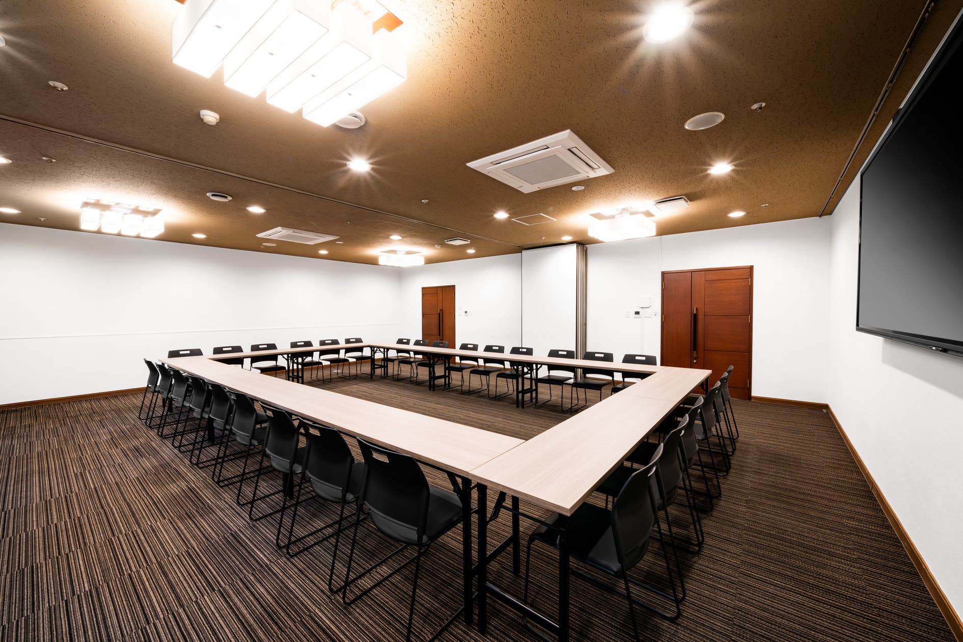 貸し会議室A・B室（全室）<<博多駅至近>>「集まる・食べる・泊まる」が全て揃ったワンストップ会議室の写真5