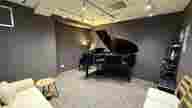 【大倉山駅徒歩1分】17.24㎡/グランドピアノ備え付きの音楽スタジオ 防音設備のある音楽ルーム(ルービー大倉山 room1)の写真2