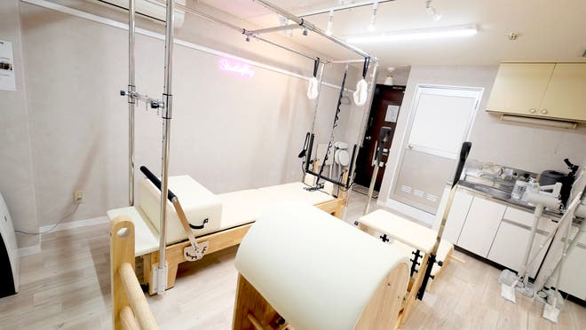 🎉オープン割引き中🎉【渋谷駅2分】超駅近🚶|地域最安🉐|撮影映えするネオンライト💕|備品多数|清潔✨|洗練された空間|の写真6