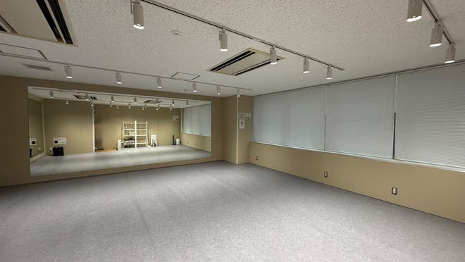 【渋谷駅徒歩3分】35.98㎡/ダンス・ヨガ・レッスンに適したスタジオです!自然光が入るお部屋(ルービー渋谷3rd room2)の写真3