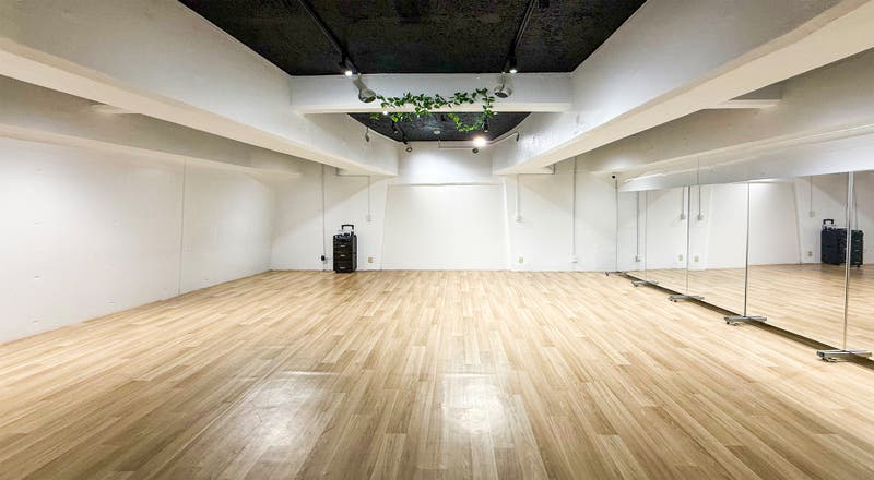【A－202】24時間利用OK！ダンス・演劇・楽器練習・配信・リハーサル・フィットネス最適！【SMOOTH全自動入退室システム】