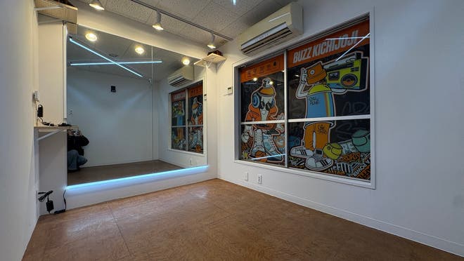 【BUZZ吉祥寺】402スタジオの写真1