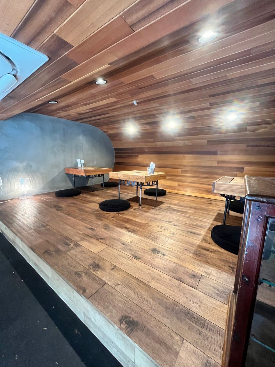 平塚駅から徒歩10分のデザイナーズカフェレストランの写真3