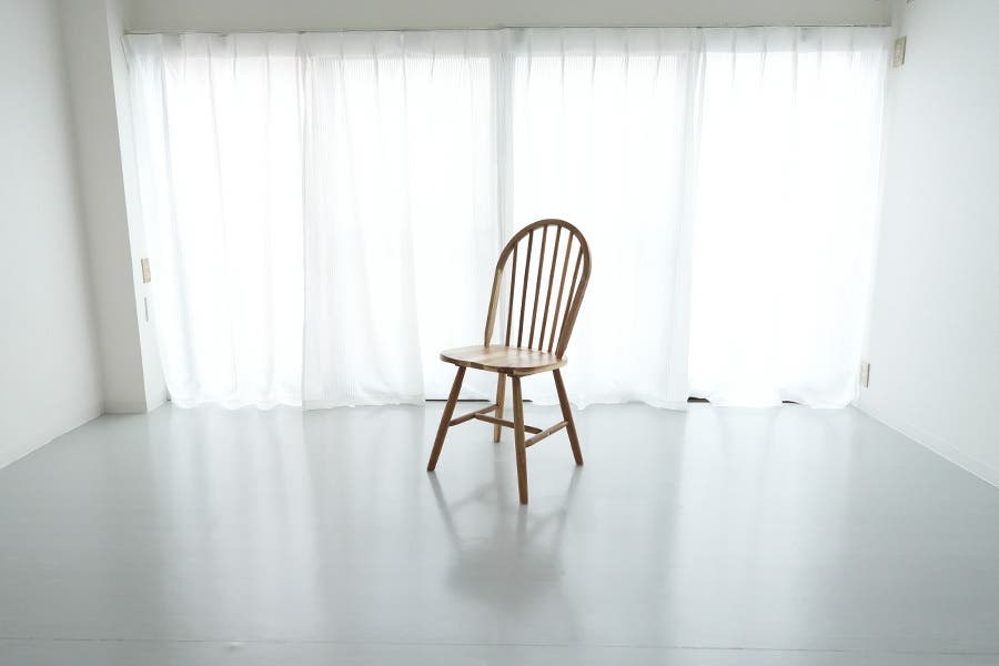 【藤森駅1分】白壁×自然光の撮影スタジオ｜コスプレ・ポートレート・SNS撮影向け｜更衣室あり・メイク利用可の写真17