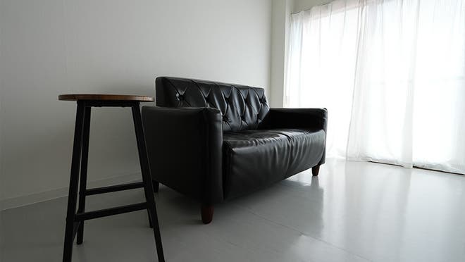 【藤森駅1分】白壁×自然光の撮影スタジオ|コスプレ・ポートレート・SNS撮影向け|更衣室あり・メイク利用可の写真5