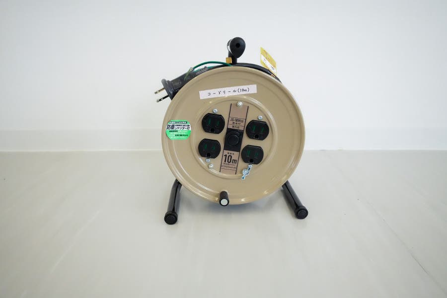 【藤森駅1分】白壁×自然光の撮影スタジオ｜コスプレ・ポートレート・SNS撮影向け｜更衣室あり・メイク利用可の写真23