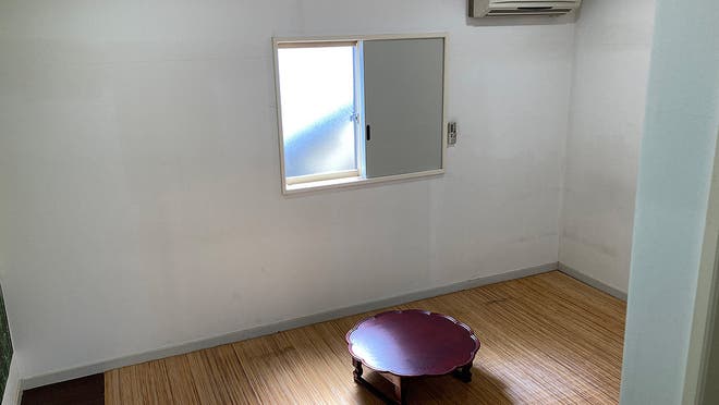 【見学下見随時可能】滞在型トランクルーム(206)仕事・学習・休息にの写真3