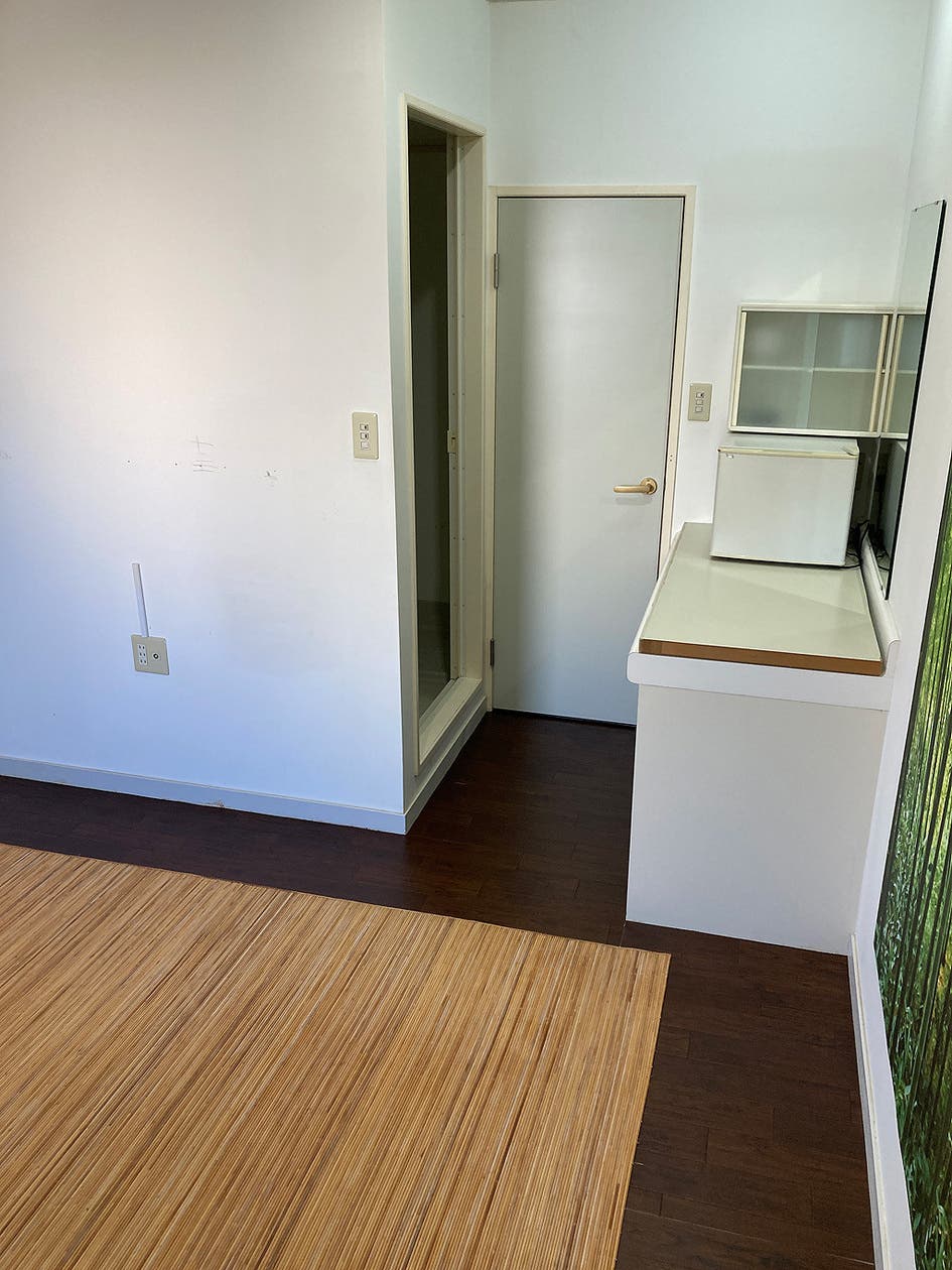 【見学下見随時可能】滞在型トランクルーム（206）仕事・学習・休息にの写真10