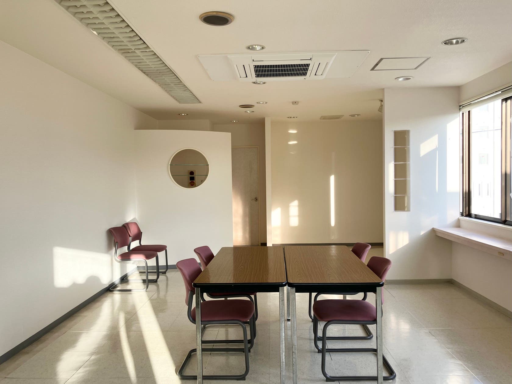 【東御市県しなの鉄道田中駅徒歩7分】完全貸し切りの貸事務所・レンタルスペースの写真1