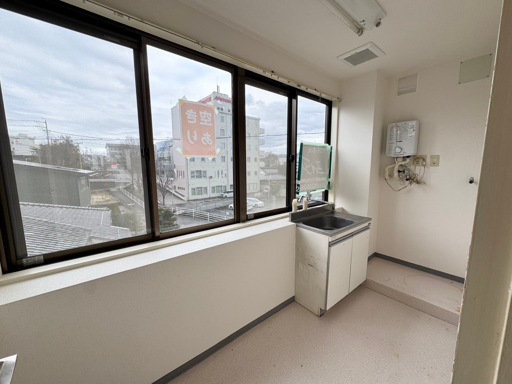 【東御市県しなの鉄道田中駅徒歩7分】完全貸し切りの貸事務所・レンタルスペースの写真12